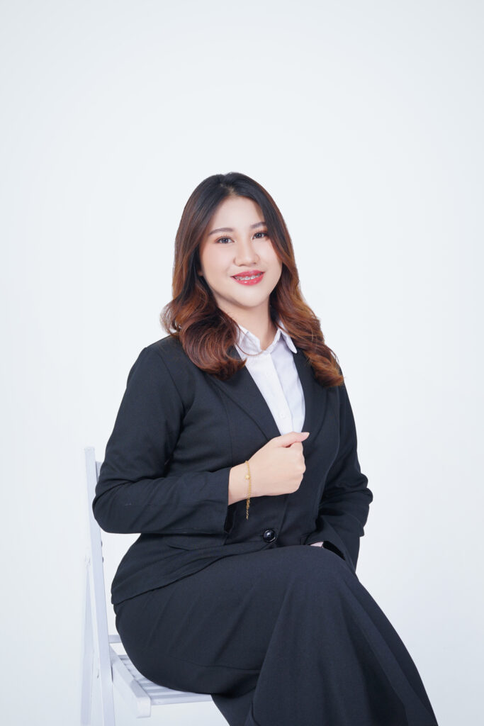 Foto Full Body Wanita - Ameltrias Photographie